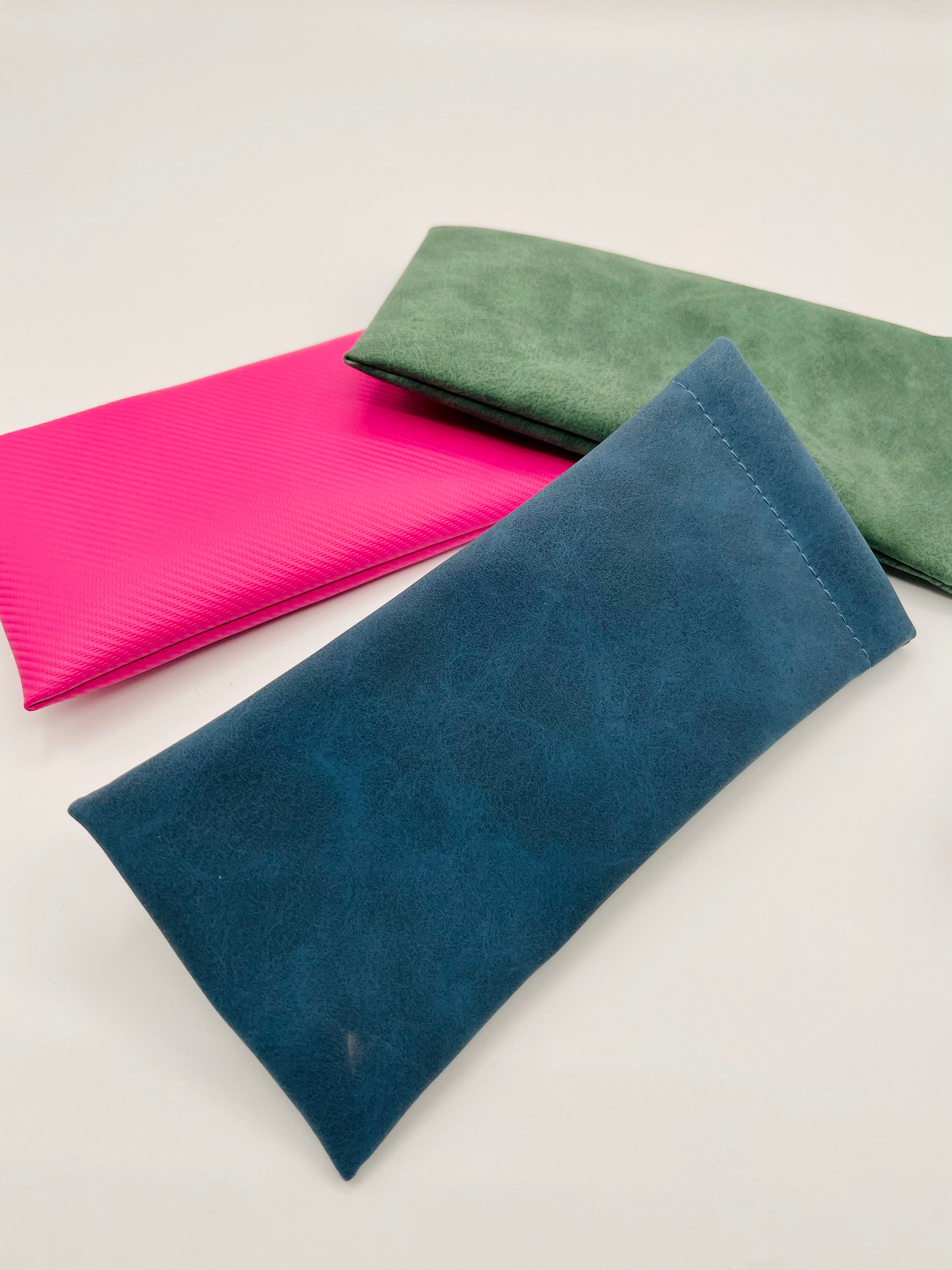 Eyeglass Case Spring Top Slip-In Hot Pink – Modern Optix